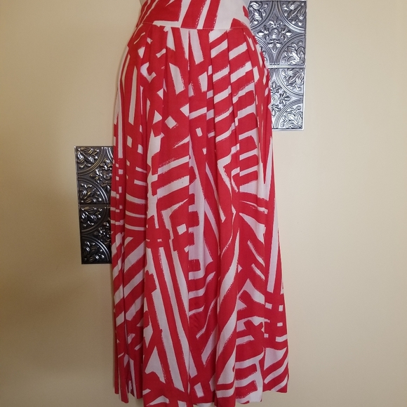 Vintage | Skirts | Vintage Red White Skirt With Mod Pattern | Poshmark